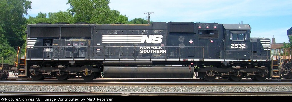 NS 2532
